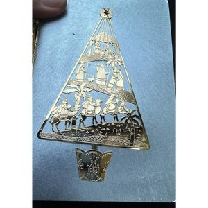 Hallmark | Holiday | Rare 986 Hallmark Don And Adele Hall Family ...